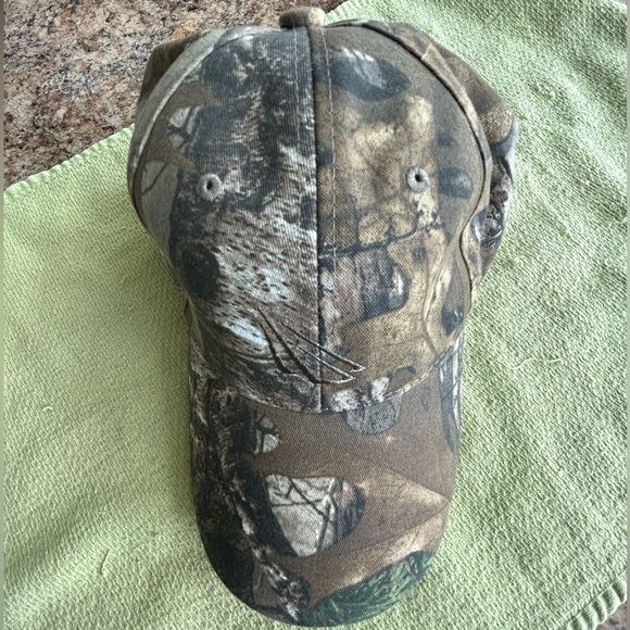 Realtree | Accessories | Nwt Realtree Power Cap 25 The Power To See In ...
